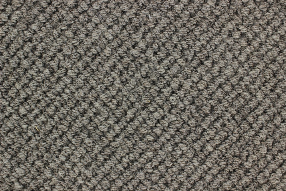 LPC Wool Cross made-to-measure rug 179 overlocking antislip | Laattapiste